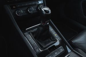 Melns Skoda SuperB 2016 Ventspils, ar dzinēja tilpumu 2.00 L un nobraukumu 175 tūkst. km par 11650 €, foto 24 vietnē AUTOMOTO.COM.LV