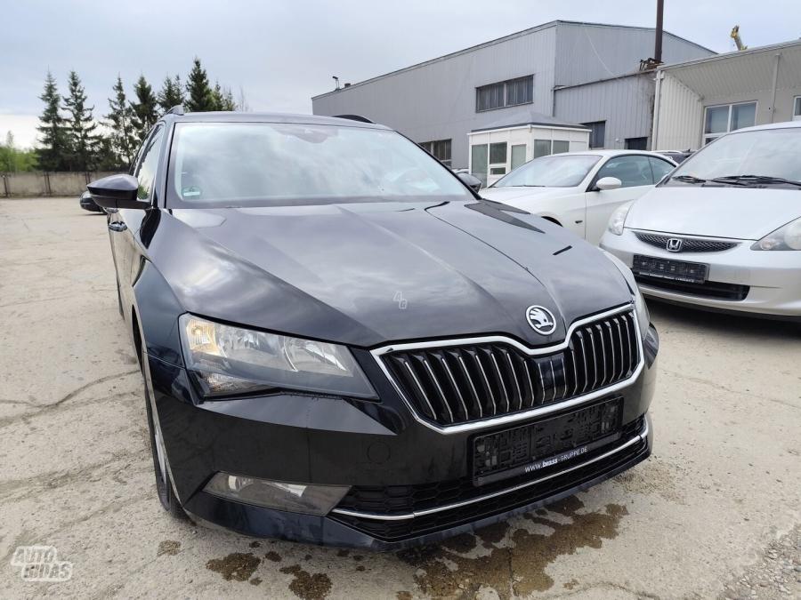 Melns Skoda SuperB 2016 Utena, ar dzinēja tilpumu 2.00 L un nobraukumu 240 tūkst. km par 10490 €, foto 4 vietnē AUTOMOTO.COM.LV
