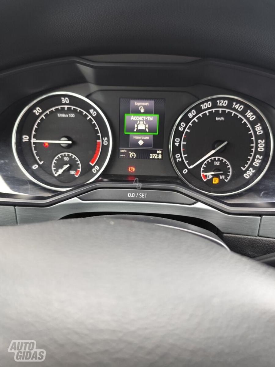 Melns Skoda SuperB 2016 Utena, ar dzinēja tilpumu 2.00 L un nobraukumu 240 tūkst. km par 10490 €, foto 23 vietnē AUTOMOTO.COM.LV