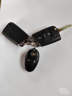 Melns Skoda SuperB 2016 Utena, ar dzinēja tilpumu 2.00 L un nobraukumu 240 tūkst. km par 10490 €, foto 24 vietnē AUTOMOTO.COM.LV