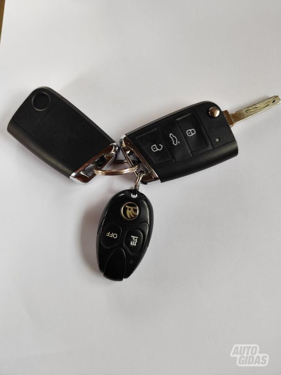 Melns Skoda SuperB 2016 Utena, ar dzinēja tilpumu 2.00 L un nobraukumu 240 tūkst. km par 10490 €, foto 24 vietnē AUTOMOTO.COM.LV