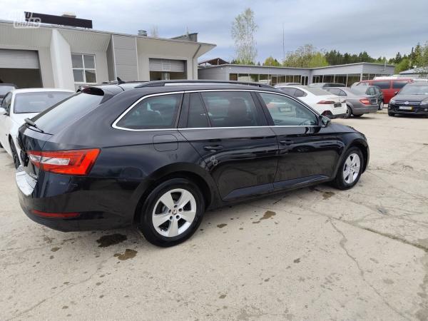 Melns Skoda SuperB 2016 Utena, ar dzinēja tilpumu 2.00 L un nobraukumu 240 tūkst. km par 10290 €, foto 6 vietnē AUTOMOTO.COM.LV