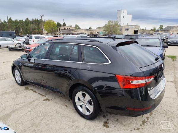 Melns Skoda SuperB 2016 Utena, ar dzinēja tilpumu 2.00 L un nobraukumu 240 tūkst. km par 10290 €, foto 10 vietnē AUTOMOTO.COM.LV