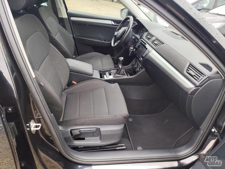 Black Skoda SuperB 2016 in Utena, with an engine capacity of 2.00 L and mileage of 240 thousand km for 10290 €, photo 13 on AUTOMOTO.COM.LV