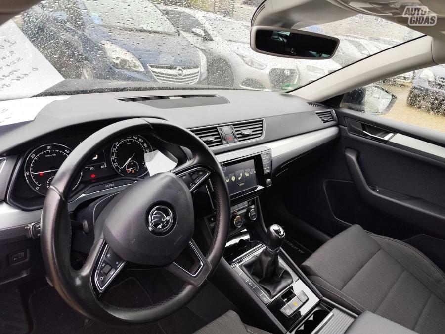 Black Skoda SuperB 2016 in Utena, with an engine capacity of 2.00 L and mileage of 240 thousand km for 10290 €, photo 16 on AUTOMOTO.COM.LV
