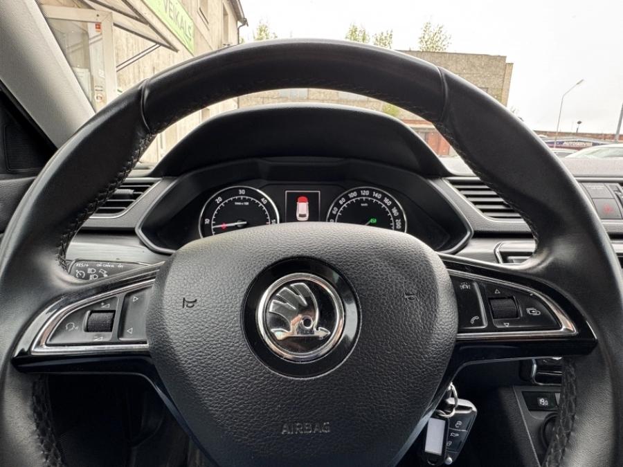 Black Skoda SuperB 2016 in Riga, with an engine capacity of 2.00 L and mileage of 242 thousand km for 11300 €, photo 6 on AUTOMOTO.COM.LV