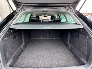 Black Skoda SuperB 2016 in Riga, with an engine capacity of 2.00 L and mileage of 242 thousand km for 11300 €, photo 19 on AUTOMOTO.COM.LV