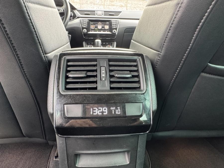 Black Skoda SuperB 2016 in Riga, with an engine capacity of 2.00 L and mileage of 242 thousand km for 11300 €, photo 32 on AUTOMOTO.COM.LV