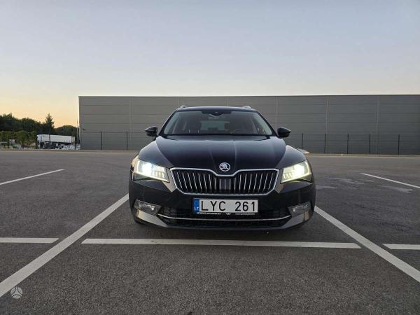 Black Skoda SuperB 2016 in Kaunas, with an engine capacity of 1.97 L and mileage of 258 thousand km for 11000 €, photo 5 on AUTOMOTO.COM.LV