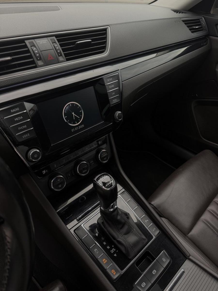 Melns Skoda SuperB 2016 Tallina, ar dzinēja tilpumu 2.00 L un nobraukumu 290 tūkst. km par 17000 €, foto 23 vietnē AUTOMOTO.COM.LV