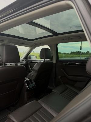 Melns Skoda SuperB 2016 Tallina, ar dzinēja tilpumu 2.00 L un nobraukumu 290 tūkst. km par 17000 €, foto 25 vietnē AUTOMOTO.COM.LV