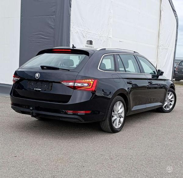 Black Skoda SuperB 2016 in Kaunas, with an engine capacity of 1.97 L and mileage of 241 thousand km for 9990 €, photo 6 on AUTOMOTO.COM.LV