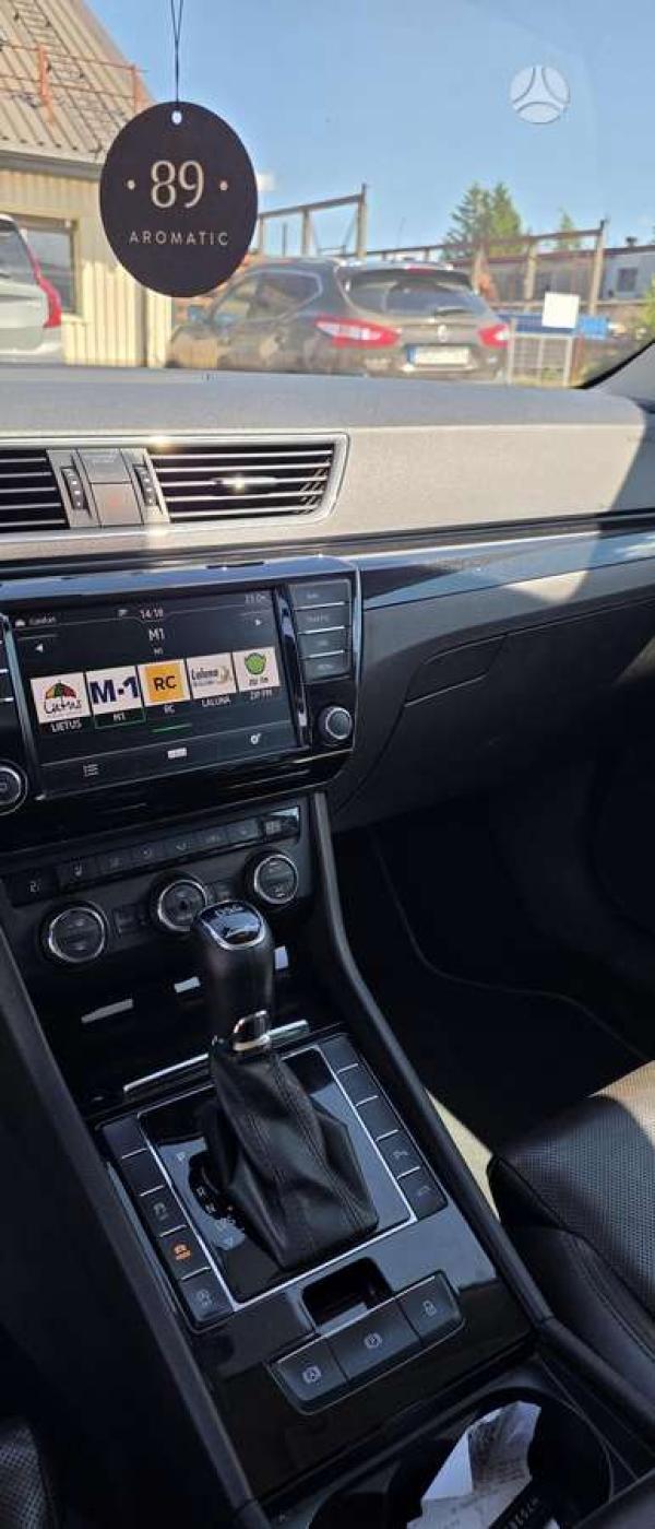 Black Skoda SuperB 2016 in Kretinga, with an engine capacity of 1.97 L and mileage of 245 thousand km for 10890 €, photo 9 on AUTOMOTO.COM.LV