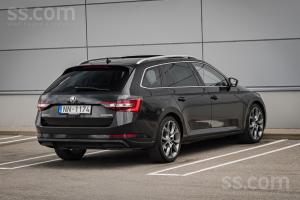 Black Skoda SuperB 2016 in Riga, with an engine capacity of 1.60 L and mileage of 203 thousand km for 11900 €, photo 5 on AUTOMOTO.COM.LV