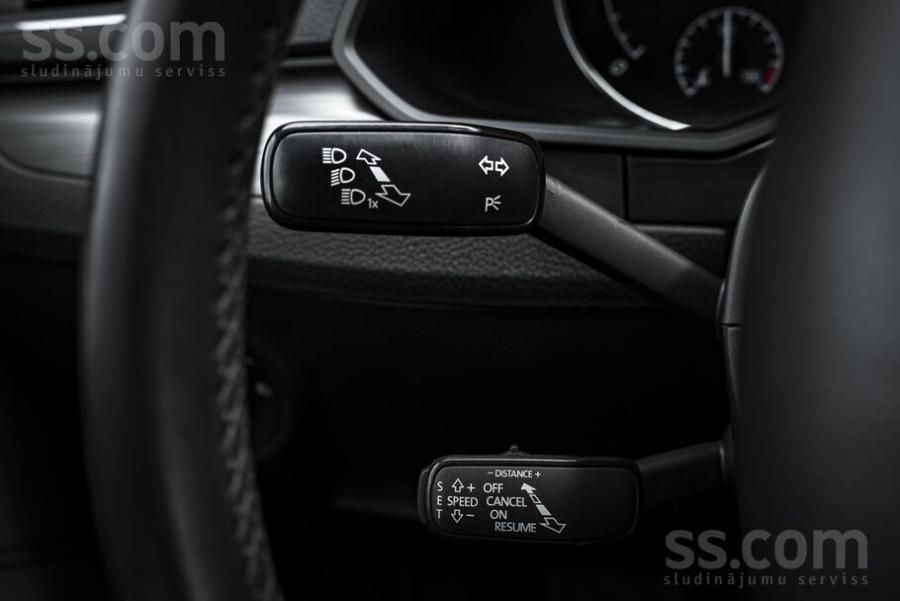 Black Skoda SuperB 2016 in Riga, with an engine capacity of 1.60 L and mileage of 203 thousand km for 11900 €, photo 19 on AUTOMOTO.COM.LV