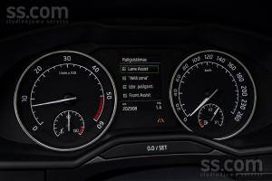 Black Skoda SuperB 2016 in Riga, with an engine capacity of 1.60 L and mileage of 203 thousand km for 11900 €, photo 28 on AUTOMOTO.COM.LV