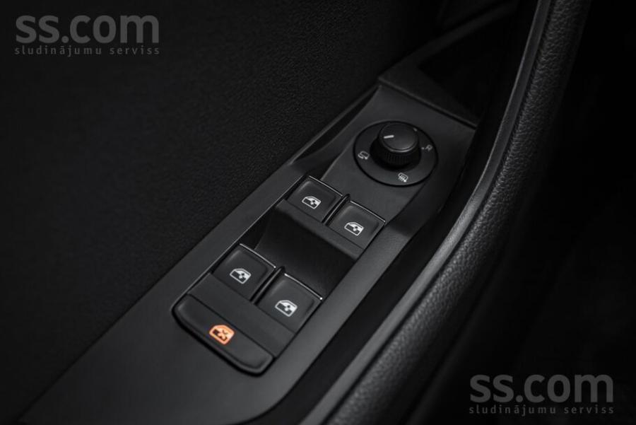 Black Skoda SuperB 2016 in Riga, with an engine capacity of 1.60 L and mileage of 203 thousand km for 11900 €, photo 29 on AUTOMOTO.COM.LV