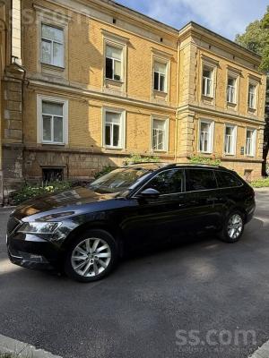 Melns Skoda SuperB 2016 Rīga, ar dzinēja tilpumu 2.00 L un nobraukumu 249 tūkst. km par 7300 €, foto 11 vietnē AUTOMOTO.COM.LV