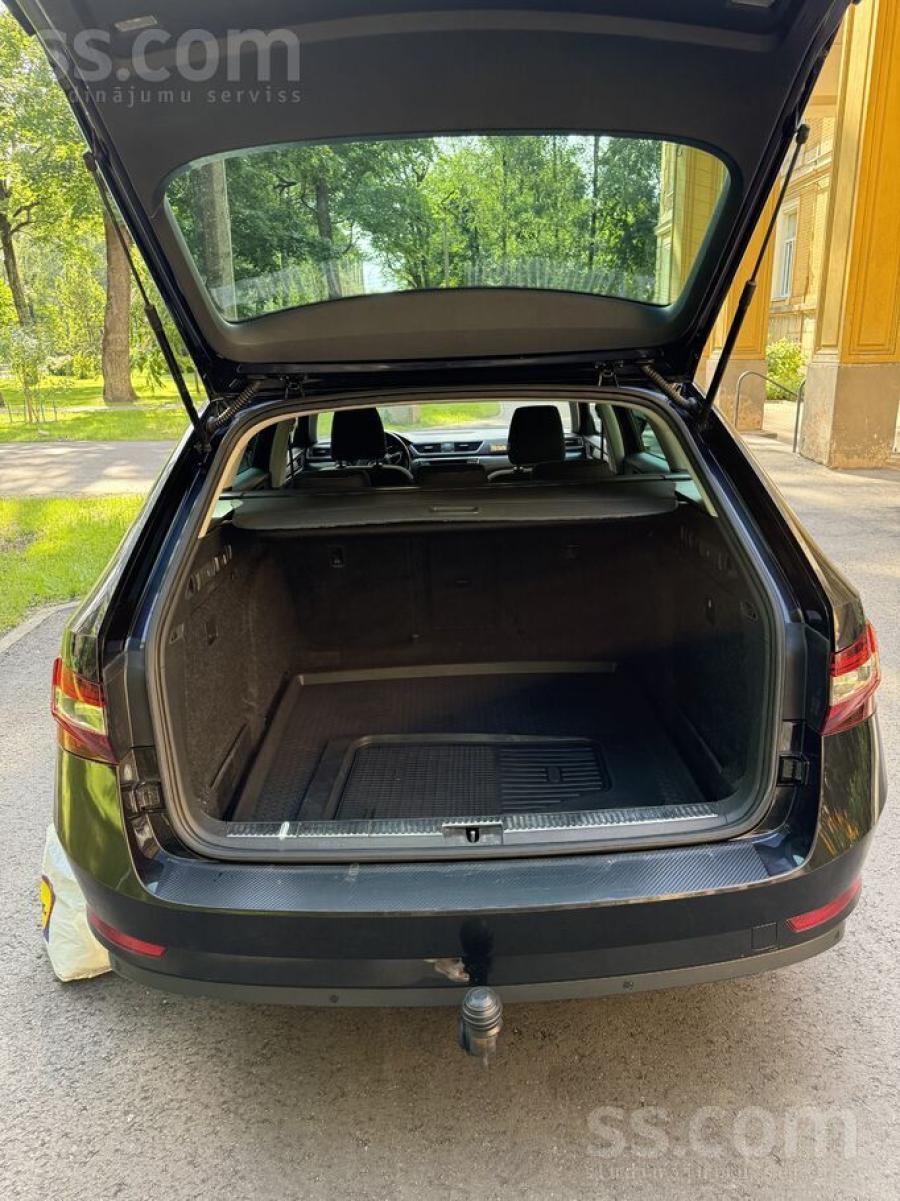 Melns Skoda SuperB 2016 Rīga, ar dzinēja tilpumu 2.00 L un nobraukumu 249 tūkst. km par 7300 €, foto 16 vietnē AUTOMOTO.COM.LV