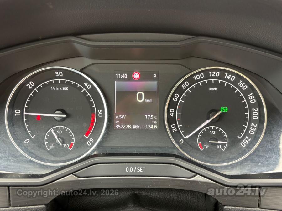 Black Skoda SuperB 2016 in Tartu, with an engine capacity of 2.00 L and mileage of 357 thousand km for 10500 €, photo 10 on AUTOMOTO.COM.LV