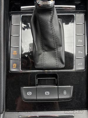 Black Skoda SuperB 2016 in Tartu, with an engine capacity of 2.00 L and mileage of 357 thousand km for 10500 €, photo 11 on AUTOMOTO.COM.LV