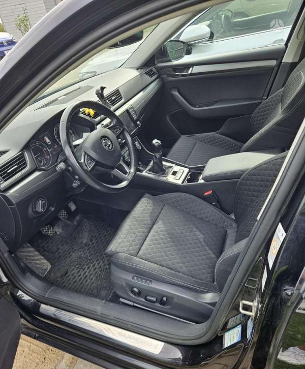 Melns Skoda SuperB 2016 Viļņa, ar dzinēja tilpumu 1.97 L un nobraukumu 280 tūkst. km par 10600 €, foto 7 vietnē AUTOMOTO.COM.LV