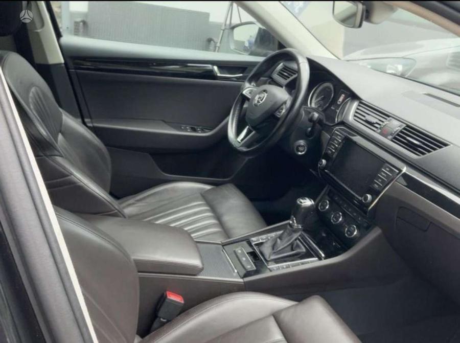Melns Skoda SuperB 2016 Viļņa, ar dzinēja tilpumu 1.97 L un nobraukumu 270 tūkst. km par 10950 €, foto 9 vietnē AUTOMOTO.COM.LV