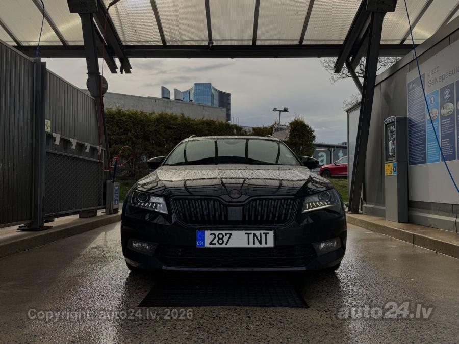 Black Skoda SuperB 2016 in Tallinn, with an engine capacity of 2.00 L and mileage of 290 thousand km for 12000 €, photo 4 on AUTOMOTO.COM.LV