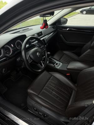 Black Skoda SuperB 2016 in Tallinn, with an engine capacity of 2.00 L and mileage of 290 thousand km for 12000 €, photo 7 on AUTOMOTO.COM.LV