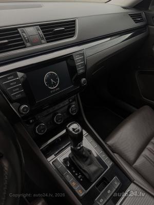 Black Skoda SuperB 2016 in Tallinn, with an engine capacity of 2.00 L and mileage of 290 thousand km for 12000 €, photo 8 on AUTOMOTO.COM.LV