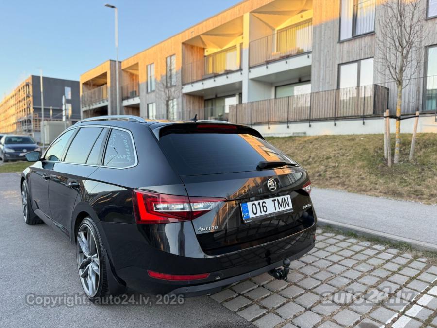Black Skoda SuperB 2017 in Tallinn, with an engine capacity of 2.00 L and mileage of 360 thousand km for 7999 €, photo 11 on AUTOMOTO.COM.LV