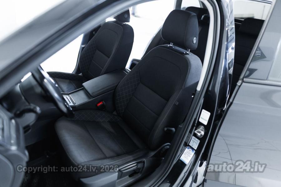 Black Skoda SuperB 2017 in Tallinn, with an engine capacity of 2.00 L and mileage of 270 thousand km for 9990 €, photo 14 on AUTOMOTO.COM.LV