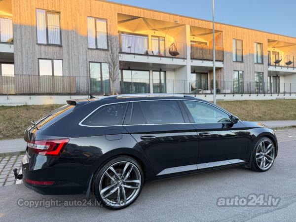 Black Skoda SuperB 2017 in Tallinn, with an engine capacity of 2.00 L and mileage of 360 thousand km for 8200 €, photo 6 on AUTOMOTO.COM.LV