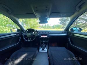 Melns Skoda SuperB 2017 Tartu, ar dzinēja tilpumu 2.00 L un nobraukumu 233 tūkst. km par 13499 €, foto 18 vietnē AUTOMOTO.COM.LV