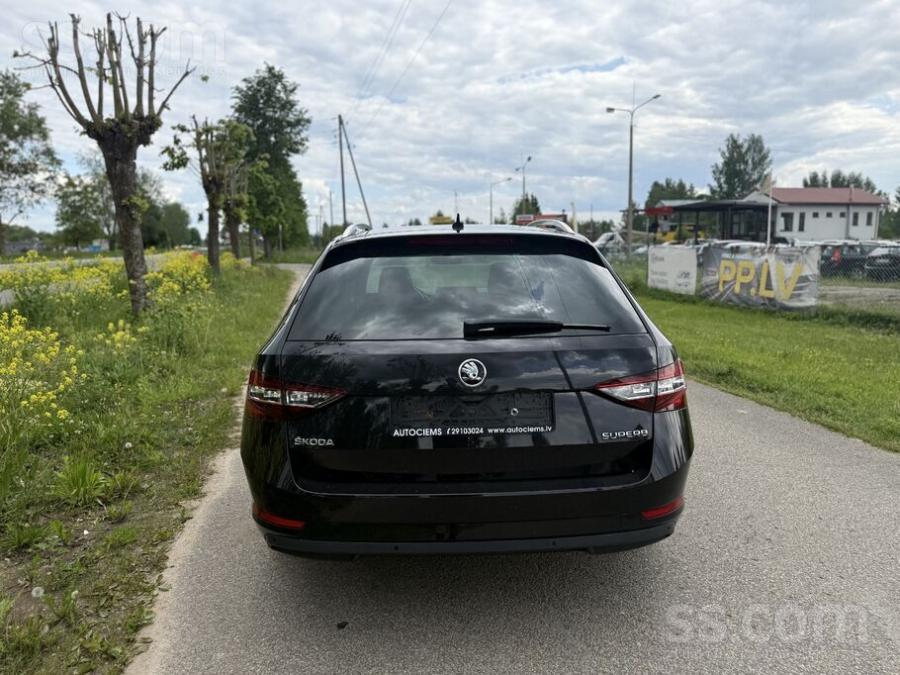 Melns Skoda SuperB 2017 Ogre, ar dzinēja tilpumu 1.60 L un nobraukumu 260 tūkst. km par 11999 €, foto 8 vietnē AUTOMOTO.COM.LV