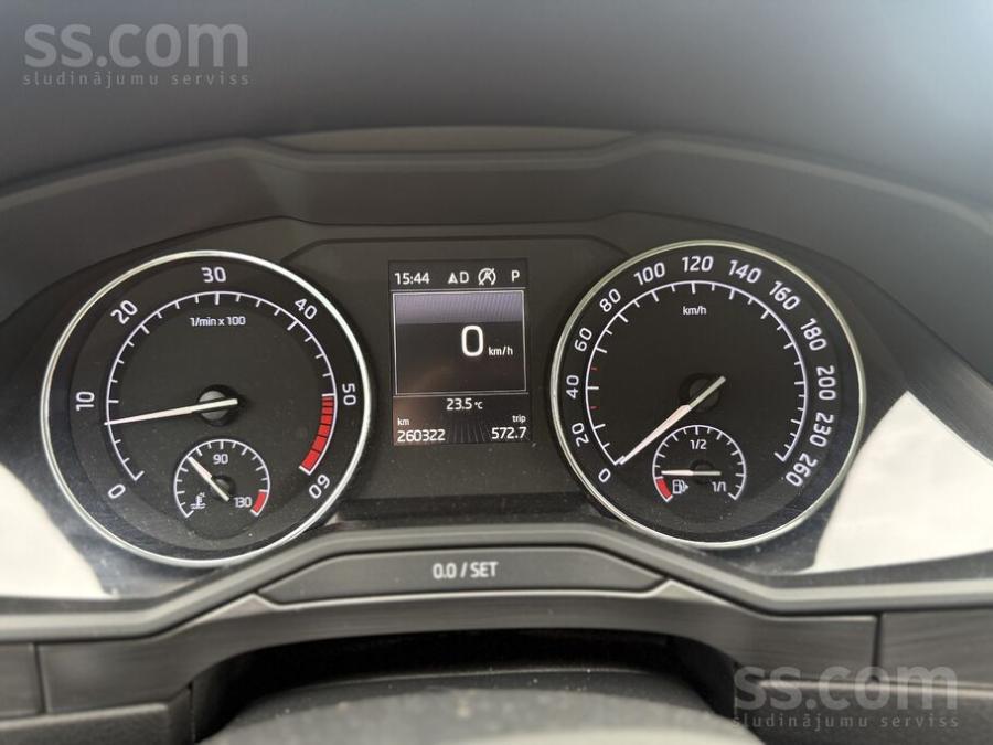 Melns Skoda SuperB 2017 Ogre, ar dzinēja tilpumu 1.60 L un nobraukumu 260 tūkst. km par 11999 €, foto 20 vietnē AUTOMOTO.COM.LV