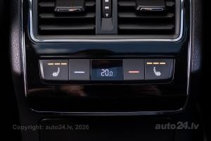 Black Skoda SuperB 2017 in Riga, with an engine capacity of 2.00 L and mileage of 309 thousand km for 11950 €, photo 19 on AUTOMOTO.COM.LV