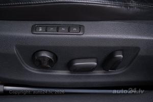 Black Skoda SuperB 2017 in Riga, with an engine capacity of 2.00 L and mileage of 309 thousand km for 11950 €, photo 27 on AUTOMOTO.COM.LV