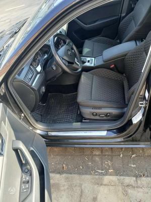Melns Skoda SuperB 2017 Viļņa, ar dzinēja tilpumu 1.97 L un nobraukumu 152 tūkst. km par 12947 €, foto 8 vietnē AUTOMOTO.COM.LV