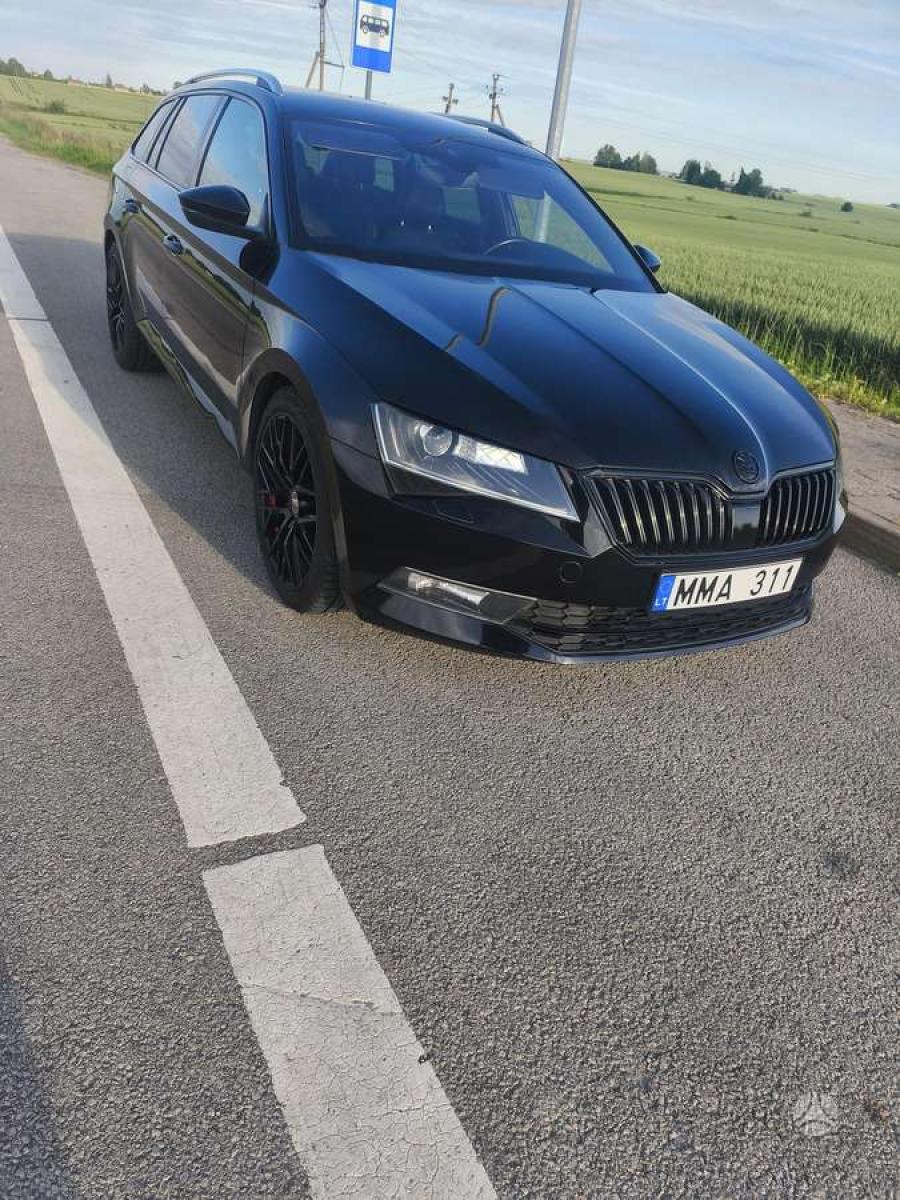 Black Skoda SuperB 2017 in Marijampole, with an engine capacity of 1.97 L and mileage of 338 thousand km for 11000 €, photo 8 on AUTOMOTO.COM.LV