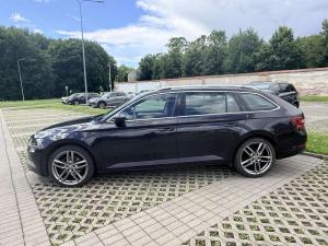 Black Skoda SuperB 2017 in Kaunas, with an engine capacity of 1.97 L and mileage of 336 thousand km for 8600 €, photo 5 on AUTOMOTO.COM.LV