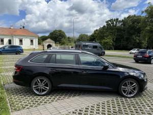 Black Skoda SuperB 2017 in Kaunas, with an engine capacity of 1.97 L and mileage of 336 thousand km for 8600 €, photo 7 on AUTOMOTO.COM.LV