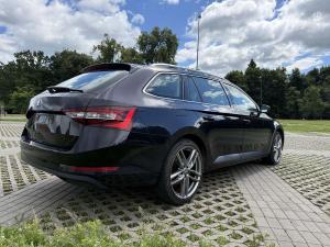 Black Skoda SuperB 2017 in Kaunas, with an engine capacity of 1.97 L and mileage of 336 thousand km for 8600 €, photo 14 on AUTOMOTO.COM.LV