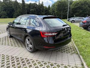 Black Skoda SuperB 2017 in Kaunas, with an engine capacity of 1.97 L and mileage of 336 thousand km for 8600 €, photo 15 on AUTOMOTO.COM.LV