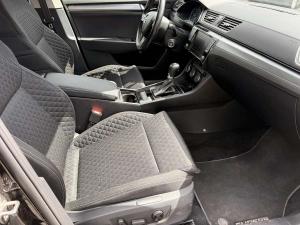 Black Skoda SuperB 2017 in Kaunas, with an engine capacity of 1.97 L and mileage of 336 thousand km for 8600 €, photo 23 on AUTOMOTO.COM.LV