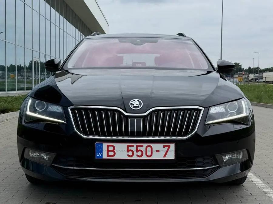 Melns Skoda SuperB 2017 Rēzekne, ar dzinēja tilpumu 2.00 L un nobraukumu 236 tūkst. km par 11590 €, foto 1 vietnē AUTOMOTO.COM.LV