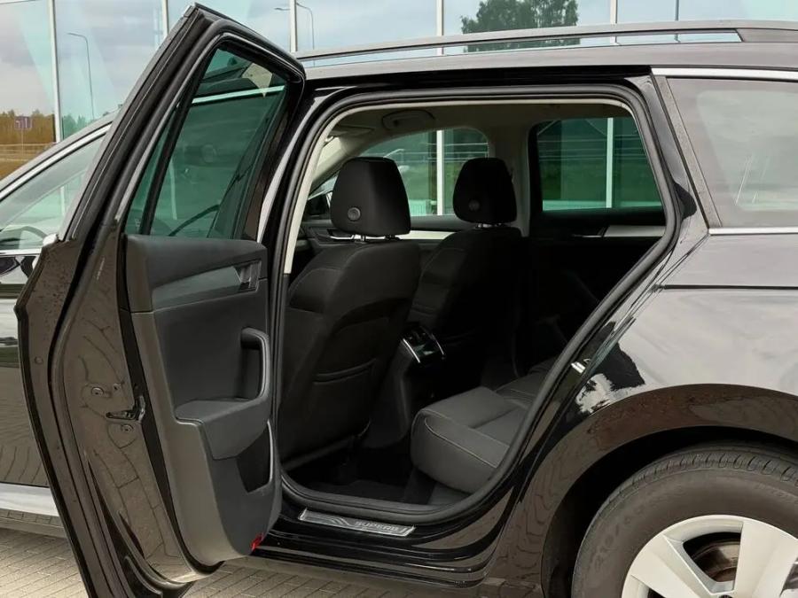 Melns Skoda SuperB 2017 Rēzekne, ar dzinēja tilpumu 2.00 L un nobraukumu 236 tūkst. km par 11590 €, foto 16 vietnē AUTOMOTO.COM.LV