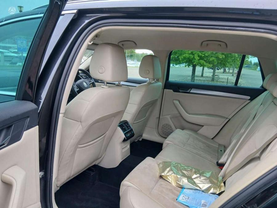 Melns Skoda SuperB 2017 Šilutė, ar dzinēja tilpumu 1.97 L un nobraukumu 172 tūkst. km par 4999 €, foto 12 vietnē AUTOMOTO.COM.LV