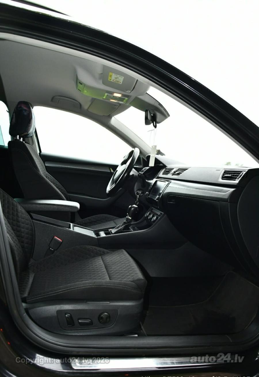 Melns Skoda SuperB 2017 Tallina, ar dzinēja tilpumu 2.00 L un nobraukumu 265 tūkst. km par 12399 €, foto 8 vietnē AUTOMOTO.COM.LV