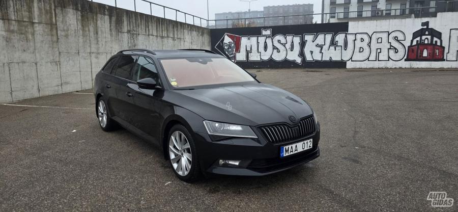 Melns Skoda SuperB 2018 Viļņa, ar dzinēja tilpumu 2.00 L un nobraukumu 255 tūkst. km par 16000 €, foto 2 vietnē AUTOMOTO.COM.LV
